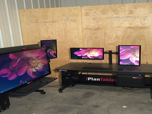 4 Monitor Setup | Office Command Center | iPlanTables