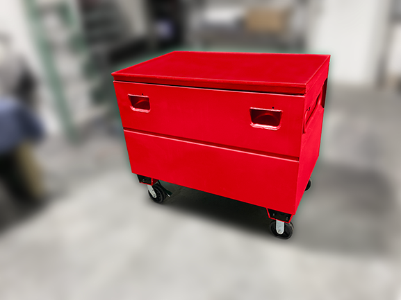 A workstation with monitor jobsite box | iPlanTables